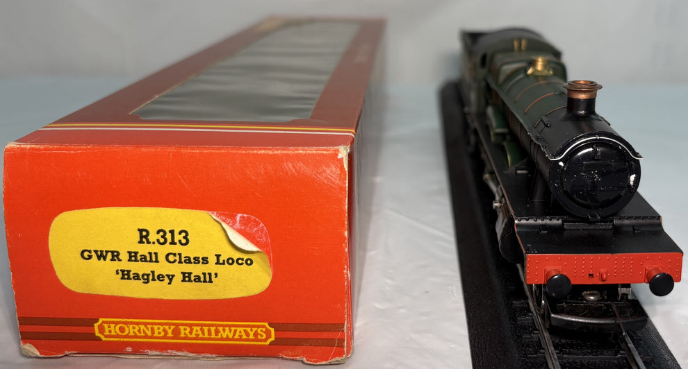 Hornsby R313 Hall Class 4-6-0 'Hagley Hall' 4930 in GWR Green – Traintiques
