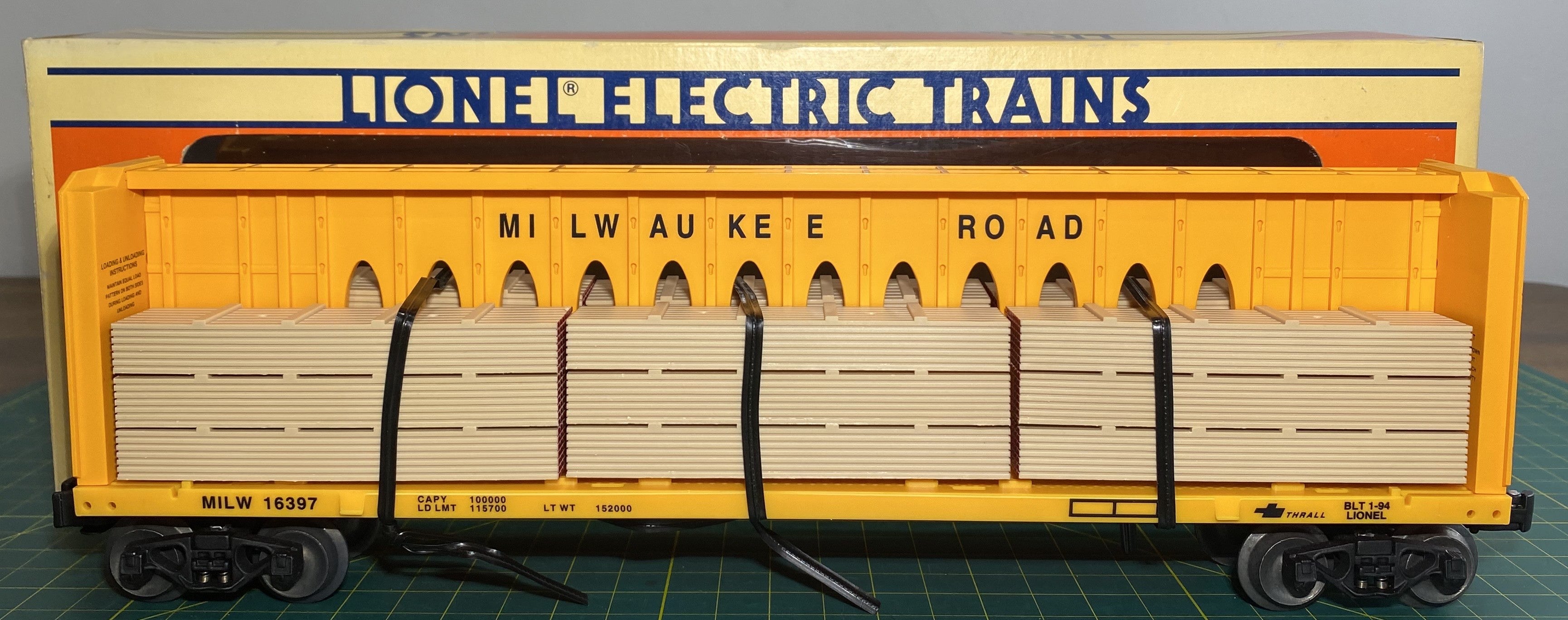 Lionel 6-16397 Milwaukee Road I-Beam Flat Car – Traintiques